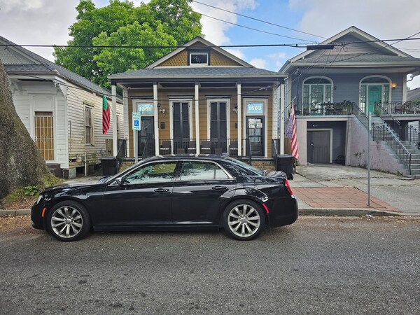 2-bedroom House In Awesome New Orleans With Ac, Wifi - New Orleans Jazz & Heritage Festival