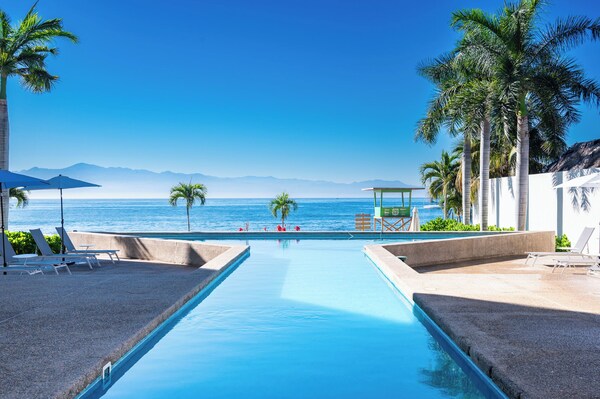 Zantamar Penthouse 605b, Beach Front - Bucerías