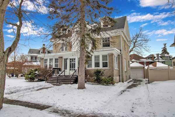 Cozy 3br Near Ub And Niagara Falls - Pet Friendly - Buffalo