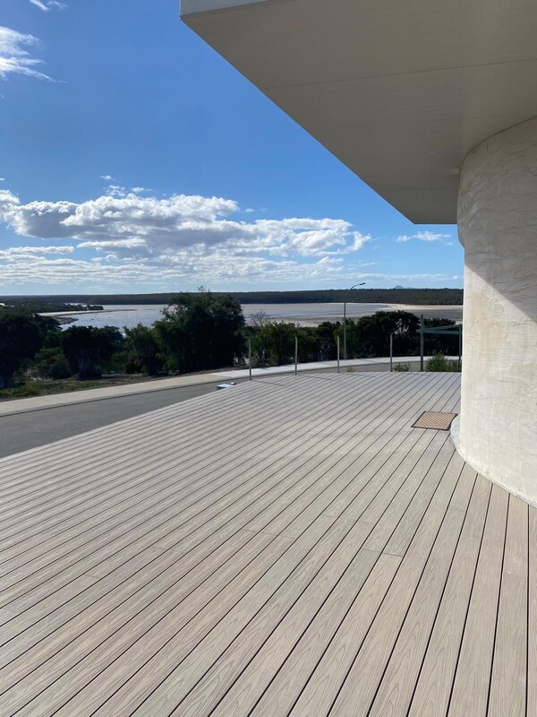 Experience Serenity In A Unique Strawbale Retreat With Breathtaking Views - Bremer Bay