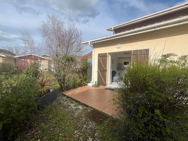 Appartement Dans Résidence Avec Piscine - 3254 - Hourtin
