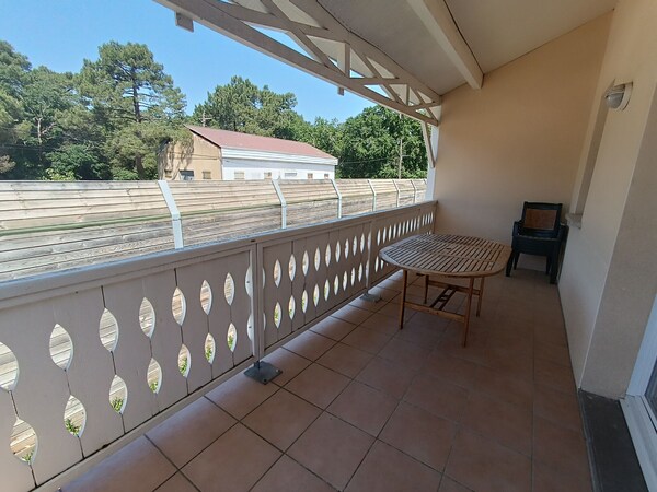 Appartement Dans Résidence Avec Piscine - 4130 - Soulac-sur-Mer