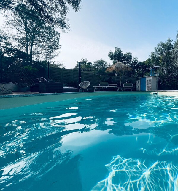 Exclusive Villa With Swimming Pool And Large Garden - Castiadas