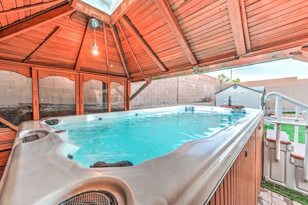 Vila Star- 4bd With Poolspa, Game Room, All You Need For Great Vacation N/ Strip - Las Vegas, NV
