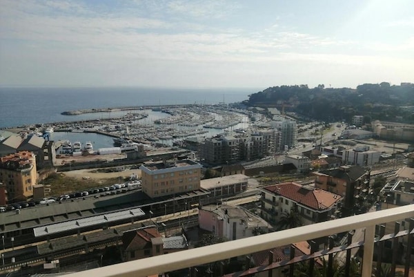 Casa Fannì Three-room Apartment Sea View City View Mountain View - Cogoleto