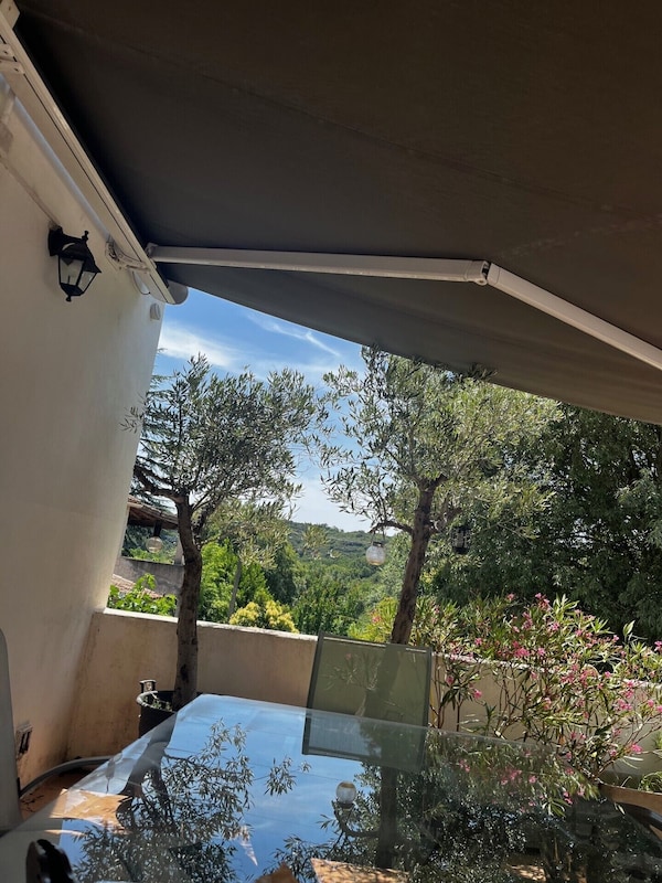 The Bridge House - Aubussargues