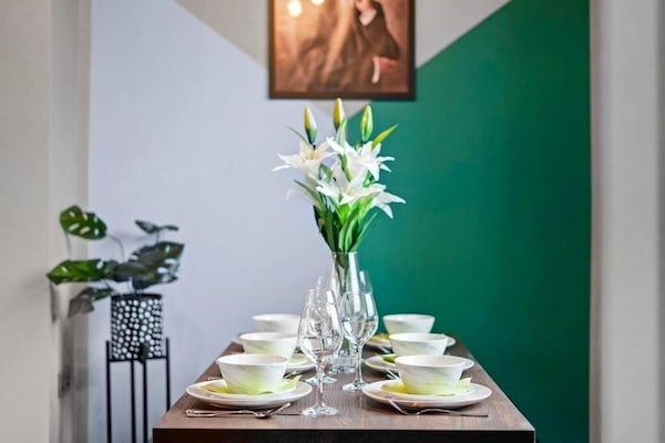 Stylish Sheffield Abode - Parking - Sleeps 7 - イギリス シェフィールド