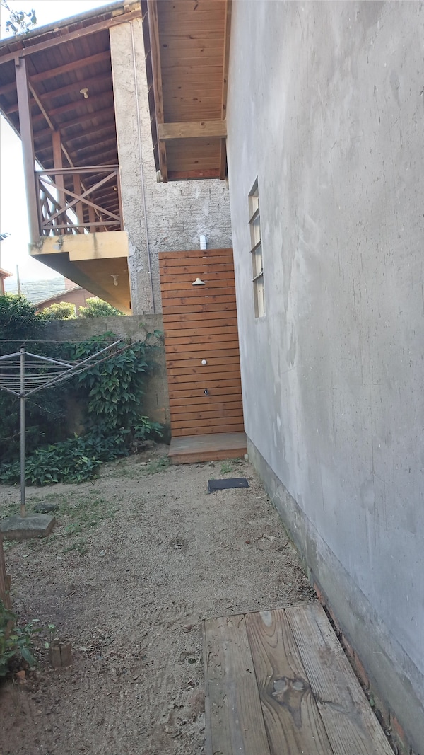 Stay In A Chalet On Shared Land, Suited To The Beach Environment. - Florianopolis