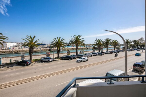 Marina Views Apt Beach & Town - Lagos, Portogallo