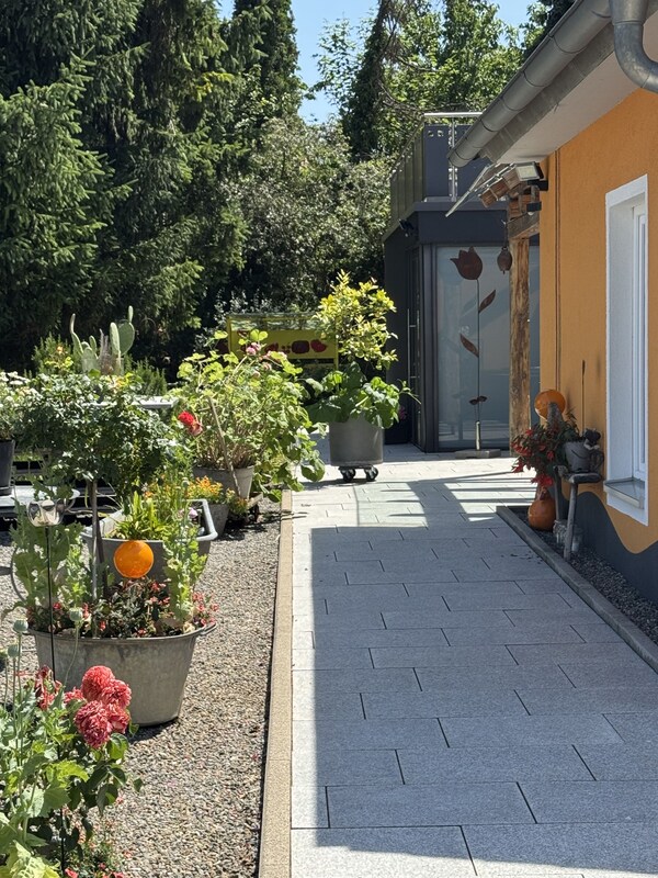 Neu Am Start - 1 - Zimmerwohnung Mit Schöner Aussicht - Uhingen