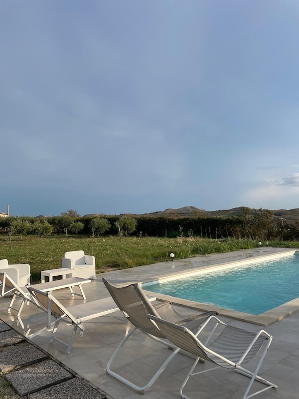 Country Villa With Private Pool - アグリジェント