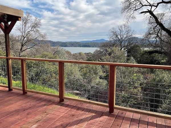 Anglers Retreat \N2-bedroom House In Charming Clearlake Oaks With Wifi, Ac - Clearlake, CA