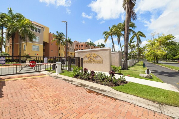 3-bedroom Apartment In Perfect Palmas Del Mar With Pool And Beach Access - Humacao