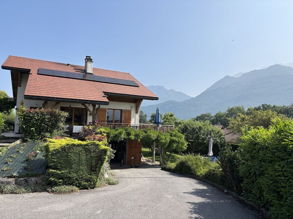 Doussard, Maison 180m2, Vue Lac, Piscine, 7pers. - Duingt