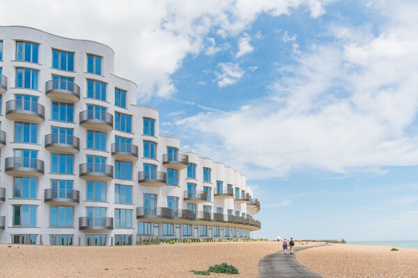 The Perch At Shoreline -  A Holiday Let That Sleeps 3 Guests  In 1 Bedroom - Folkestone