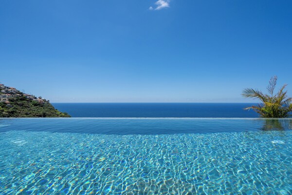 Calheta Hills I  With Pool And Sea View - Estreito da Calheta