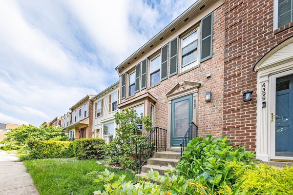 Cozy Safe Haven 4bed Home 20 Mins To Dc Sleeps 10 - Fairfax, VA