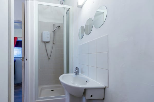 Glastonbury!-countrysideviews-sleeps2 - Glastonbury