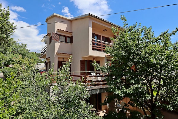 1-zimmer-ferienwohnung Mit Terrasse Selce, Crikvenica (A-24450-b) - Selce