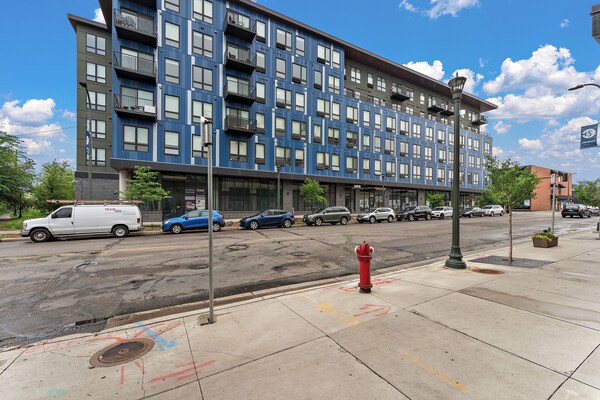 Nico Apartments - 5th Floor - 1 Br 1 Bath | Gym - Edina, MN