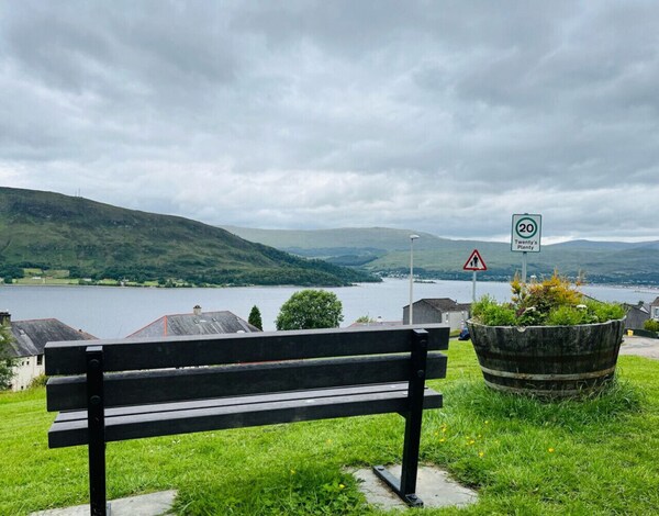 Lochview Apartment In Fort William Town Centre - Fort William