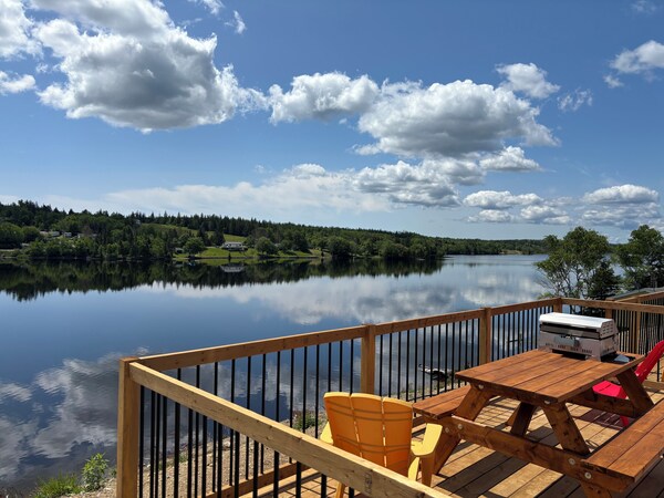2-bedroom Apartment In Tranquil Marion Bridge With Ac, Wifi - Cape Breton Island