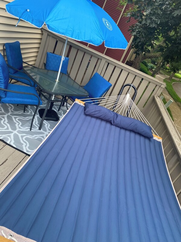 Luxe 2br 1/12 Ba Condo Close To Ur, Rit & Strong. - Rochester, NY