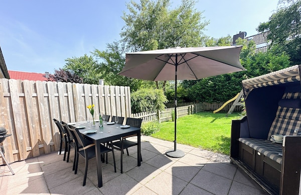 Comfortable Vacation Home Bremer Str. 6 In Cuxhaven-sahlenburg With Garden - Cuxhaven