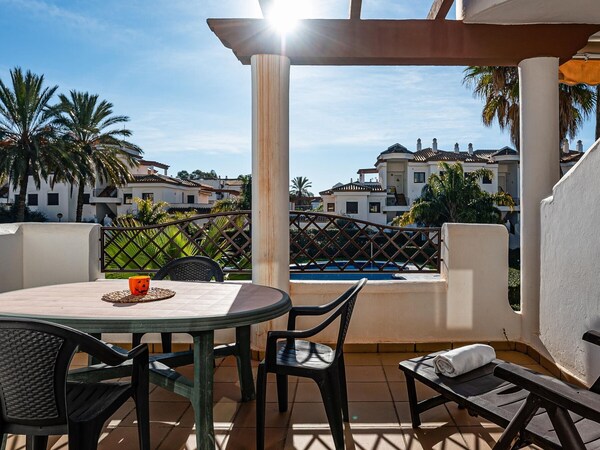 Air-conditioned Apartment With Terrace In Chiclana De La Frontera - San Fernando