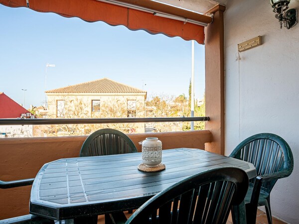 Apartment In Chiclana, Spacious Terrace And Safe Pools - Chiclana de la Frontera