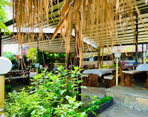 Charming Hotel With For Perfect Vacation In Beautiful Kardzhali ! - Bulgarien