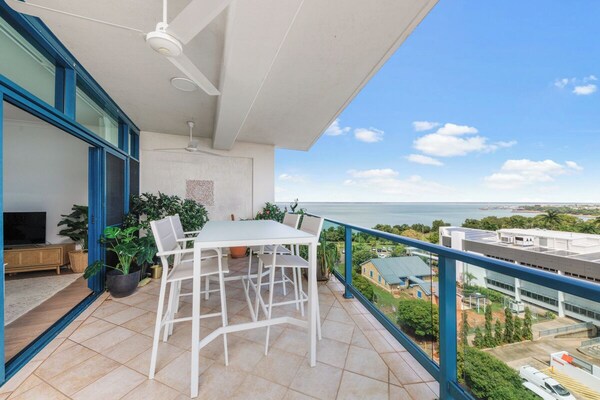 Scenic Cbd Getaway, Harbour Views, Pool/gym, Cafes - Darwin