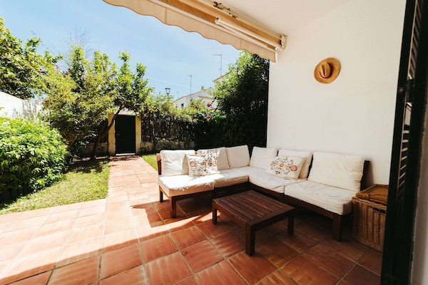 Charming 3-bedroom Beachside Chalet With Wifi & Ac, In El Puerto De Santa María - Cádiz