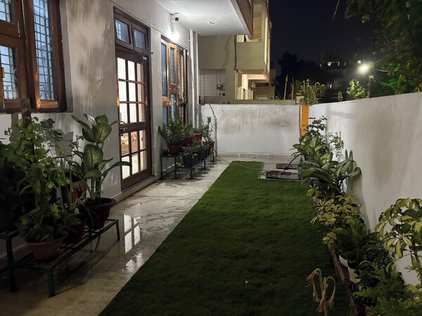Cozy 2-bedroom Apartment In Enchanting Bhopal With Wifi, Ac - Bhopal