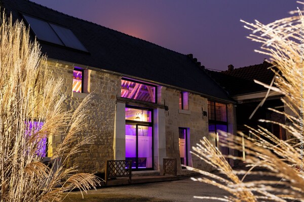 Intimate Cabin With Private Jacuzzi - Aisne