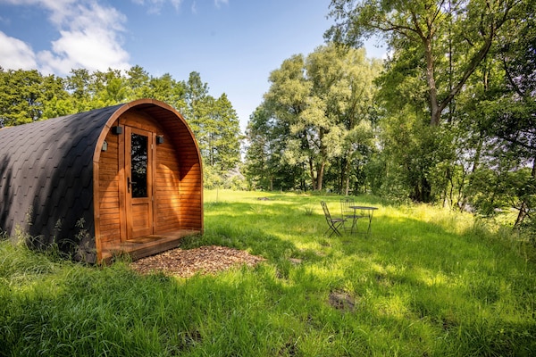 Tinyhaus 'Einzigartiges Schlaffass Am See' Mit Garten - Schwarzenbek