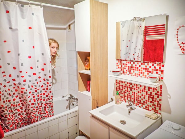 Sleep At A Shrink's! Top Originality! Charming Furnished Apartment In The Heart Of Town - Bourg-en-Bresse