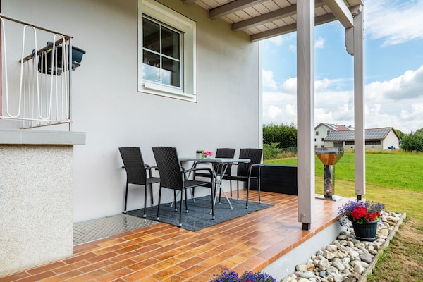 Ferienwohnung 'Mayerhofer 1' Mit Privatterrasse, Gemeinschaftsgarten Und Wi-fi - Eggenfelden