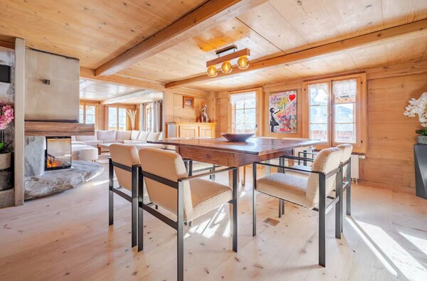 Luxury 5 Bedroom Panoramic Chalet - Near Gstaad - Rougemont