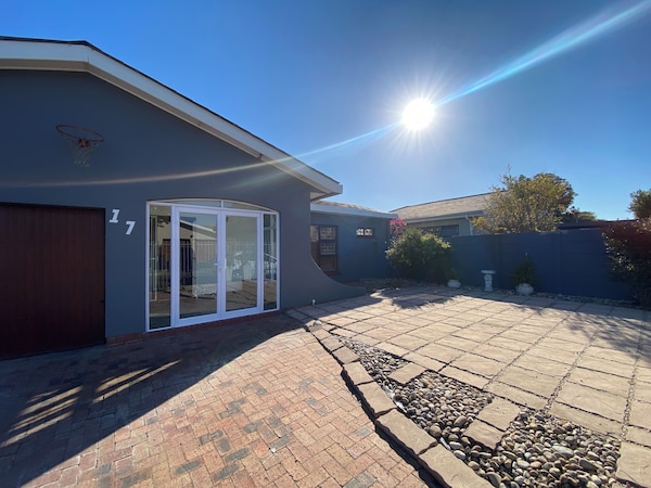 Tranquil Retreat In Goodwood - Kapstadt