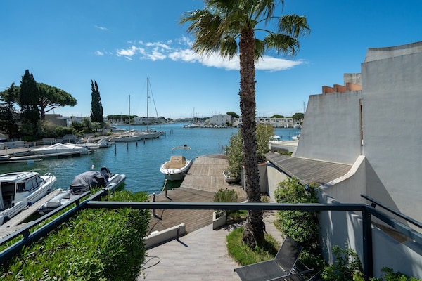 Villa In Le Grau Du Roi Mit Meerblick - Port Camargue