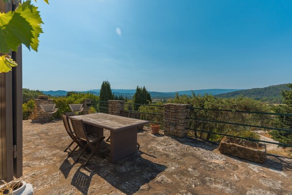 Holiday Home 'Saint Eyries' With Mountain View, Private Terrace And Wi-fi - Ménerbes