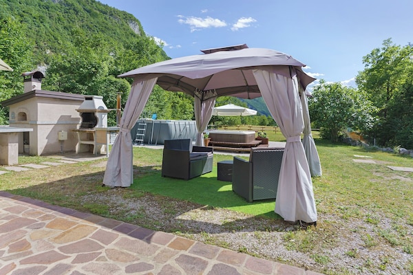 Chalet 'Camillo' With Mountain View, Private Pool And Private Garden - Molveno