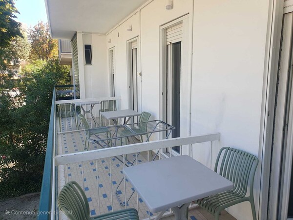 Levante Apartment - Playa Degli Angeli 200 Mt From The Sea - Gradara