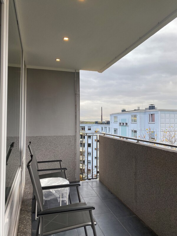 Gemütliche Apartment 45 M" , Balkon Bis 3 Monteure Oder Urlauber, Schnelles Wlan - Duisburg