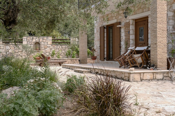 Lioriza Country Houses - Thyme Cottage - Kalamaki