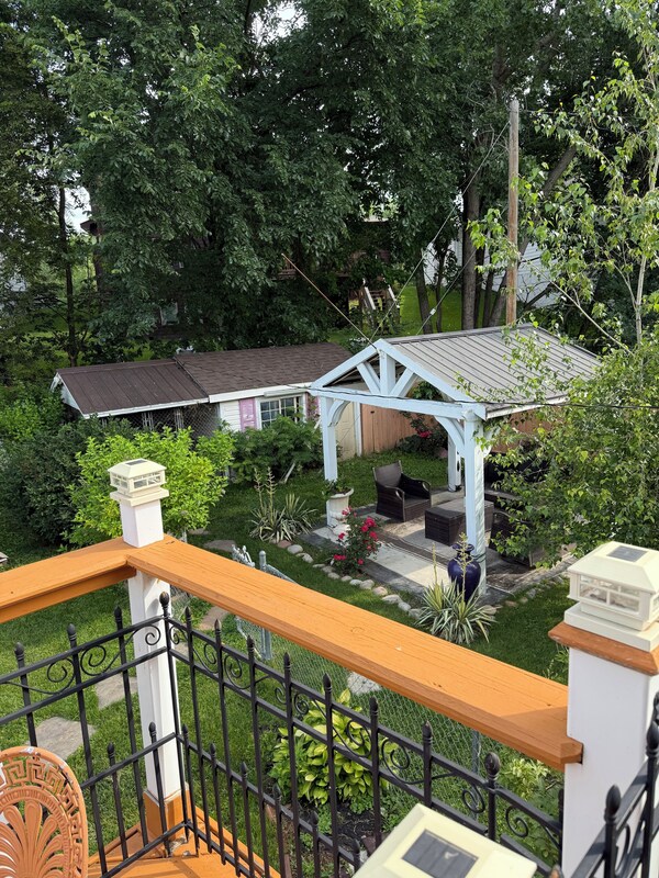 Spacious 7 Bedroom House With Wifi, Fitness Room In Brilliant Omaha. - Omaha, NE