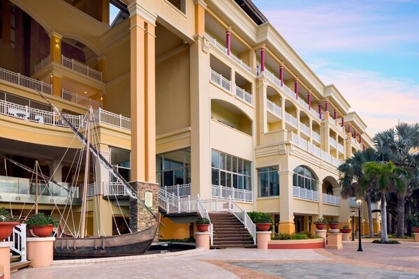 Marriott's Saint Kitts Beach Club - 2 Bedroom 2 Bath -Premier Resort - Saint Kitts and Nevis