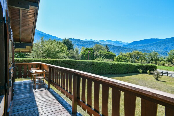 Chalet 'La Lauzière - Parking Jardin' Avec Vue Montagne, Jardin Privé Et Balcon - Savoie