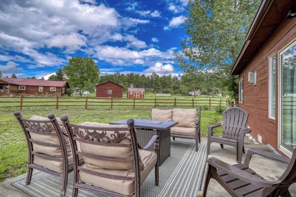Fenced Yard For Pets  Fireplace  Chef's Kitchen - Pagosa Springs, CO
